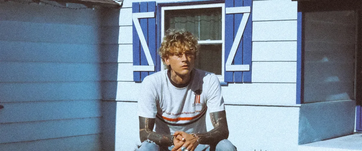 Watch: MGK Debuted His Nü-Metal Collab With Limp Bizkit's Fred Durst ...